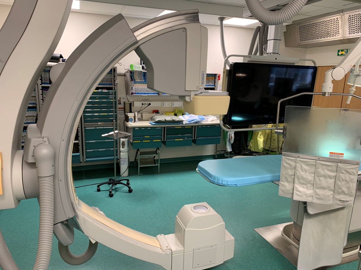 PHILIPS Allura FD10 - MedNux - The home for Medical solutions